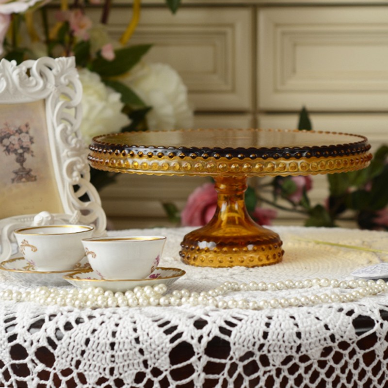 Hobnail Cake Stand Large in Amber Cake Stands bei Home of Cake
